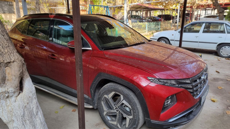 Hyundai tucson 2.5 cm3 Один хозяин