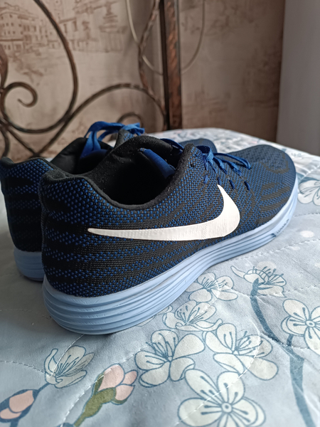 Оригинальные кроссовки Nike
