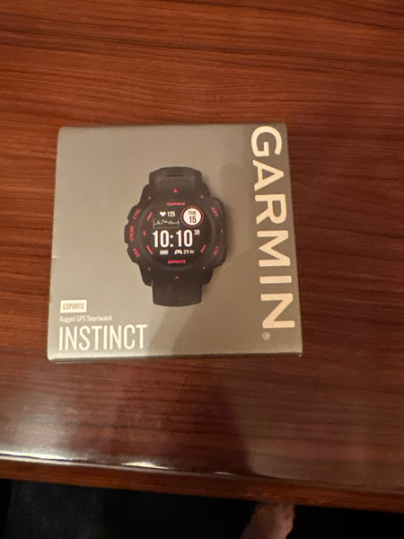 Garmin INSTINCT часы новые ,срочно продам