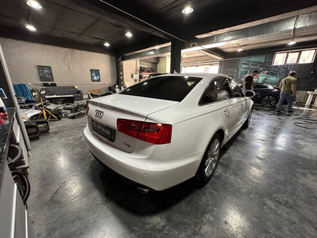 Audi A6 | 2014 г. | 117 000 км. | Ухоженная | Заводской окрас