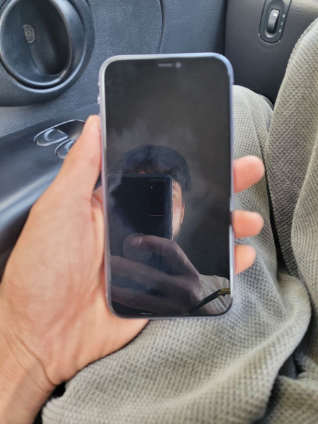 Iphone 11 sotiladi obmen bor xiaomi 12 T ga