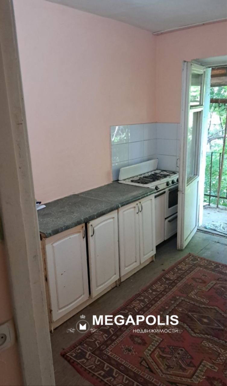 5 квартал 1 комнатная Хaмзa мeтрo продам