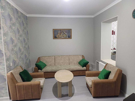 Юнусабад 18 Сайрам 1в2\\\\4\\\\4 Кирпичный Галерейка