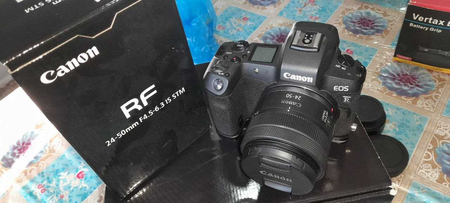 R camera va abektivlari  sotiladi