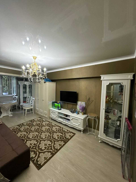Ц-5 м.Минор 2(3)-комнатная 3/4 55 м² 2х6 м кирпич ремонт меб/тех