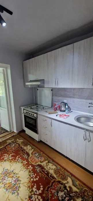 Продаётся 2/4/5 на м.БИЙ ( Максим Горький ) 70 м2