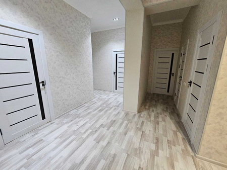3 xonali 95m² 4-qavat uy sotiladi