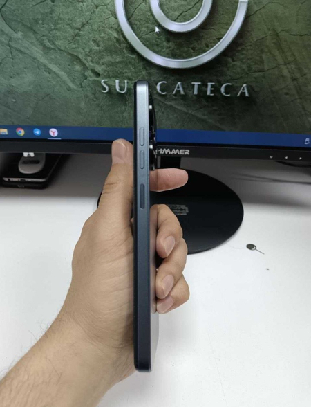 Tecno spark 20c, телефон