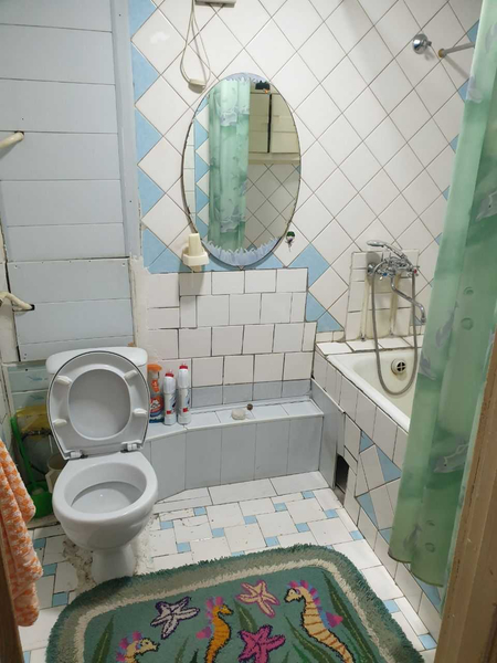 Срочно продаю 2х комнатную квартиру (СВОЮ)