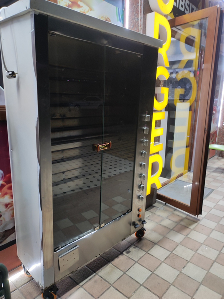 Grill aparat sotiladi