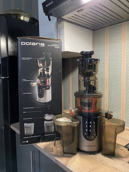 Polaris соковыжималка хорошим состояние
