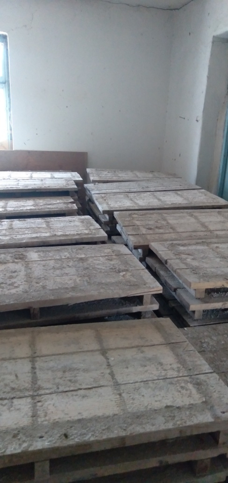 паддон.патдон доддон.шлакаблок цчун.шлакоблок учун.80×45.3  ой ишлаган