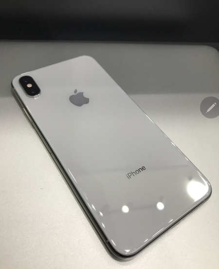 Phone x max sotiladi 256gb emkost 77
