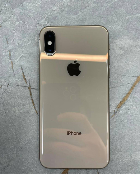 Iphone Xs sotiladi srochna