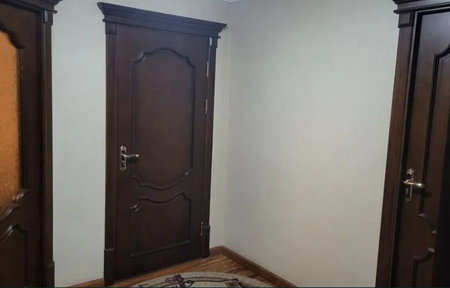 Чиланзар 2. Торговый центр. 3 комнаты.