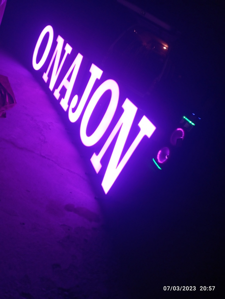 400$  Onajon otajon xojiona xojiota yozuvlari
