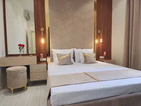 928* URGENT!! 3 room apartment metro station AYBEK / Mirabad district