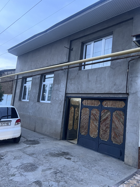 Uy sotiladi yolni yuzida
