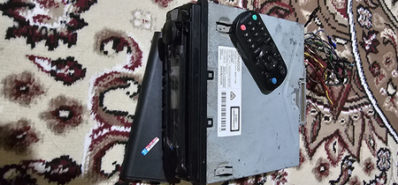 KENWOOD magnitafon sotiladi disk aux usb radio alo darajada ishlaydi