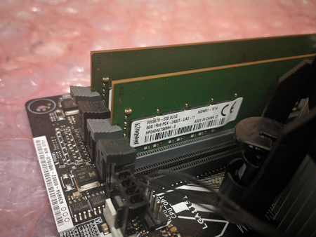 ASUS PRIME Z270-AR & Pentium G4560 & 16GB RAM & Arctic Cooler - COMBO