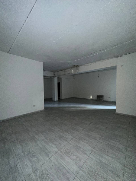 Аренда. Чиланзарский р. ор: Новза метро. Sodiq School. 140м²
