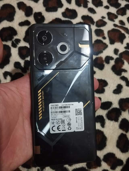 Techno pova neo 6  8+8 256 g ideal holatda 1 oy ishlatilgan