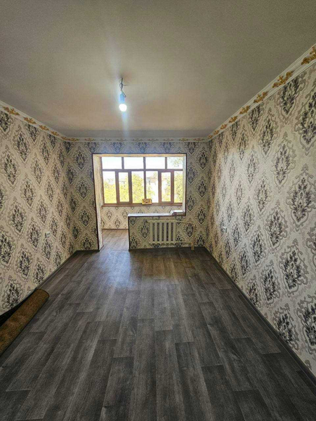 2 хоналик 4 этаж центральная аптека