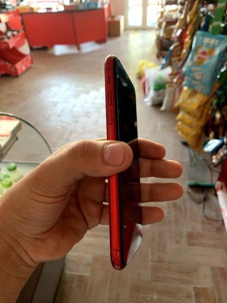 Iphone XR sotiladi srochna