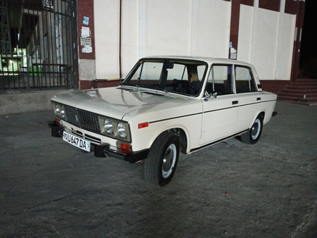 Moshina idial holatda radnoy kraska 7800
