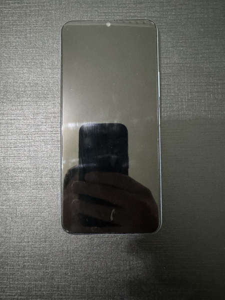 Vivo y33s андроид телефон