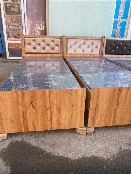 divan 1 kishilik AKSIYADA