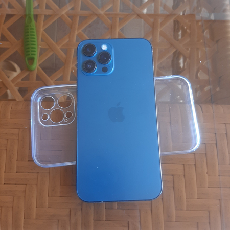 Iphone 12proMax 256gb karopka bor