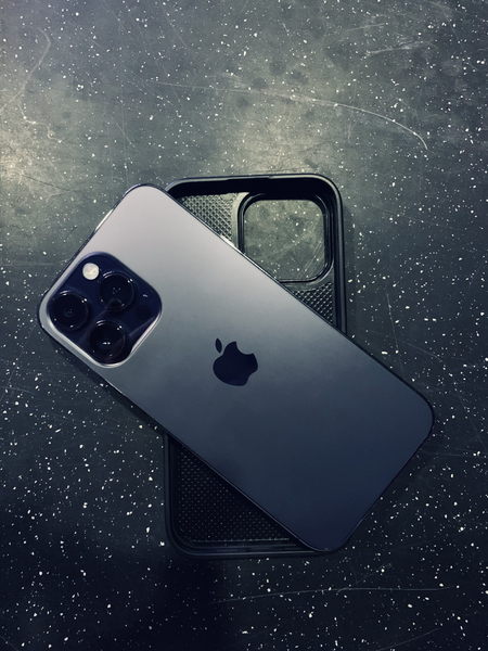 iPhone 14 pro max сотилади