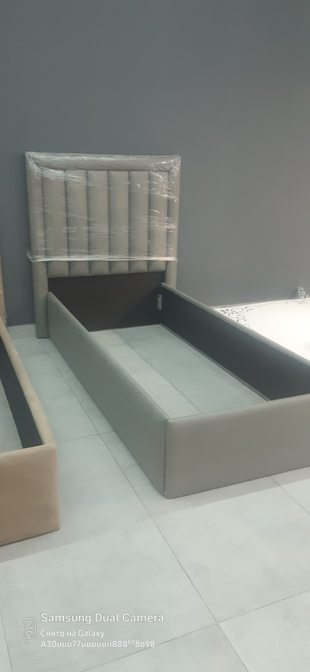 kravati odinarniy dvuh spalnie na zakaz