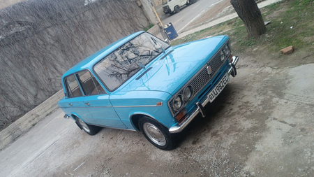 Jiguli 2103 radnoy