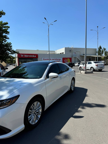 Leksus 350 fuil pazitsiya 2013/15 (arenda/naxt)