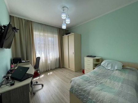 Продается квартира 4/7/9 с ремонтом .Яшнабад ул Алтинтепа (J2570)