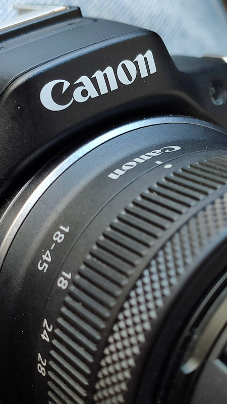 Canon R50 4K Komplekt