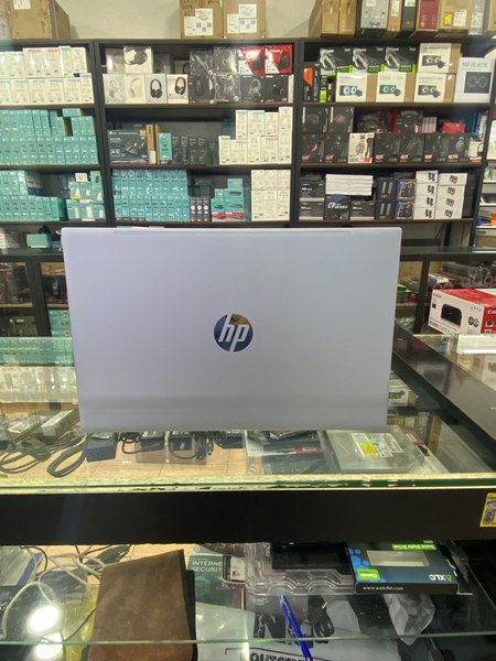 Hp Pavilion i5-1335U 8/256 15.6 FHD