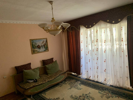 Яккасарайский р-н, ул Нукуская  продаётся 2х  ком