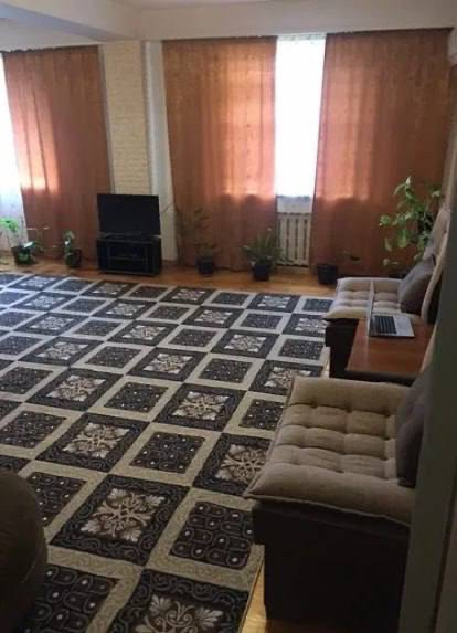 ДружбаНародов 2в3/5/9 Продаётся не торец общ пл 110
