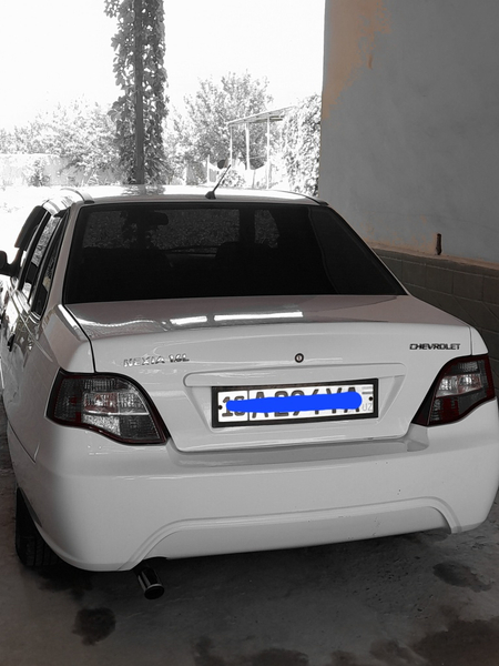 Avtomobil nexia dons 1