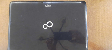 Fujitsu AH530 диагональ 15,6