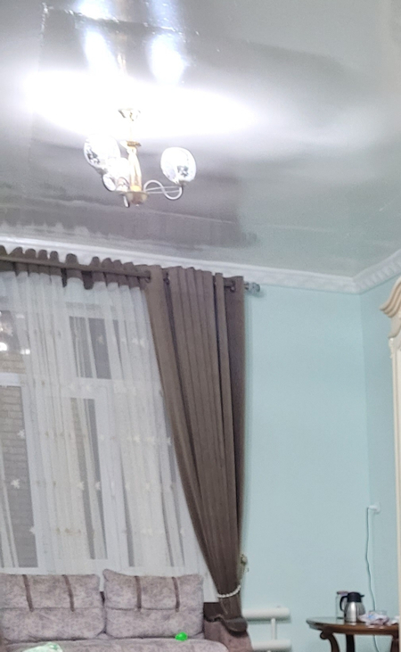 Продаются готовые занавески  за низкую цену.