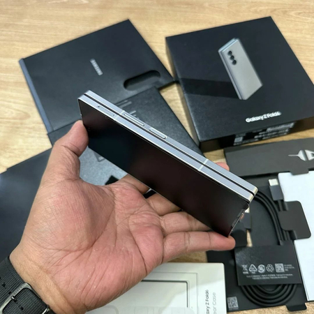 ZFold 6 12/512GB Yangidek