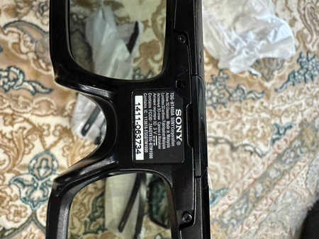 Продам 3D очки SONY новые 4 шт