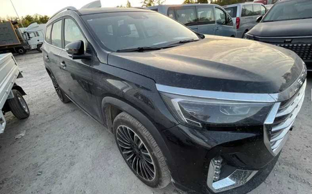 Jetour X70 Plus юқори қувват, ишончлилик ва тежамкорлик.