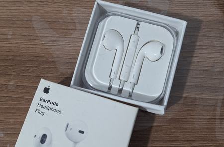 Наушники EarPods aux 3,5 проводные