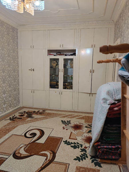 Срочно Продаётся 2-х комнатная квартира в Сергели 8а