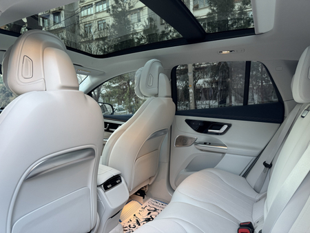 Продам электромобиль Mercedes EQE350 SUV